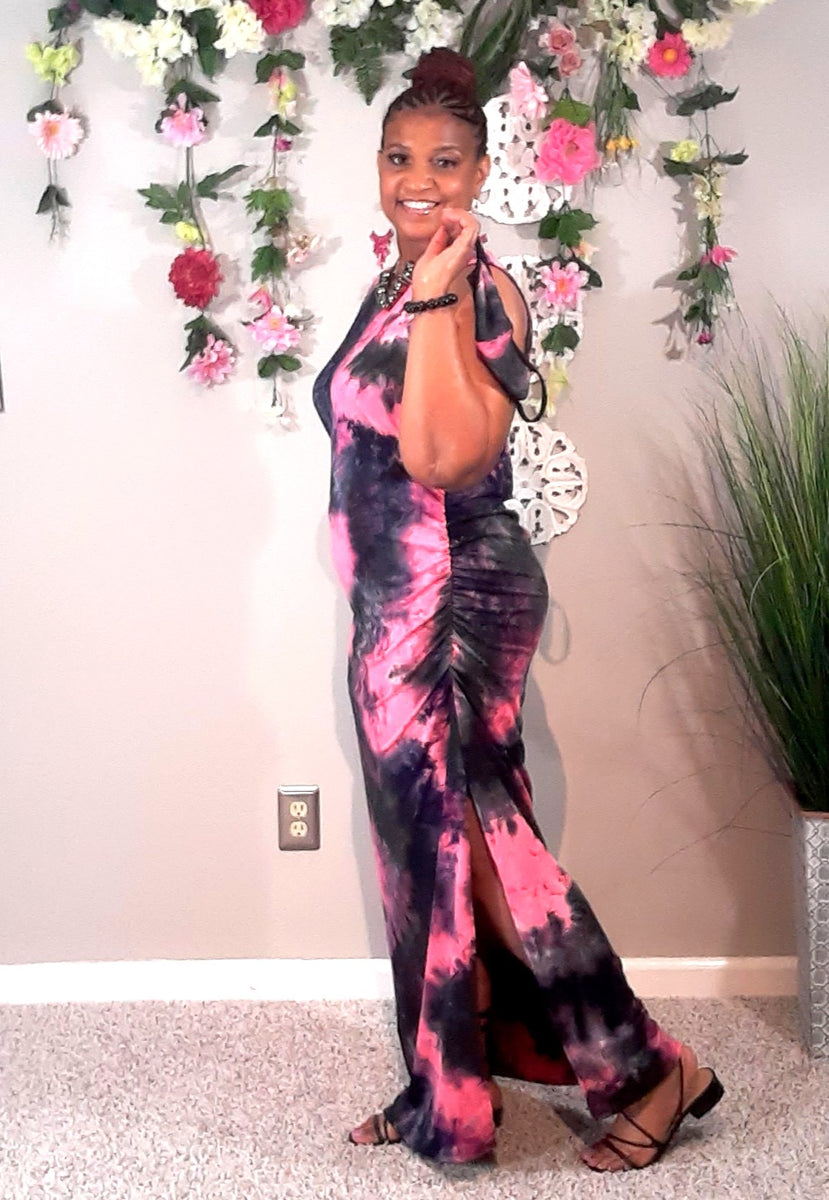 Jazzy Maxi Dress w/mask- Plus Size – Turn In Heads Shop Online